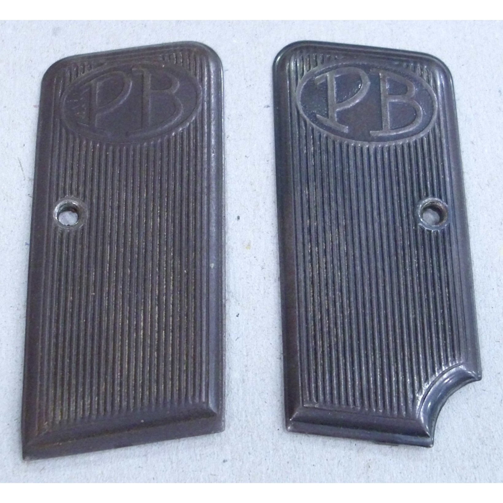 Cacha Beretta - Z493 - Tirito